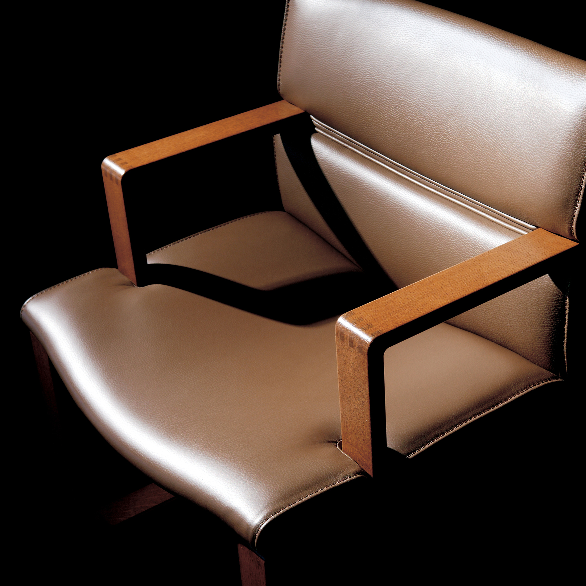 BOLS Dining Armchair | CONDE HOUSE